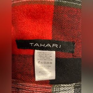 Tahari | Accessories | Tahari Ladies Reversible Bucket Hat Red Black ...